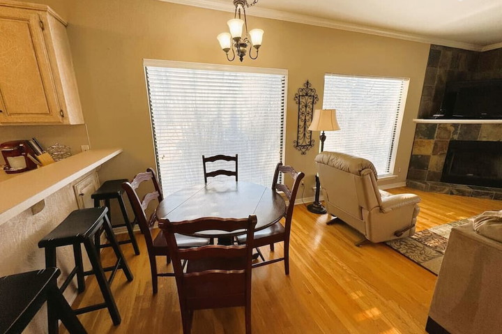 Condo With A Boat Slip - Hot Springs, AR