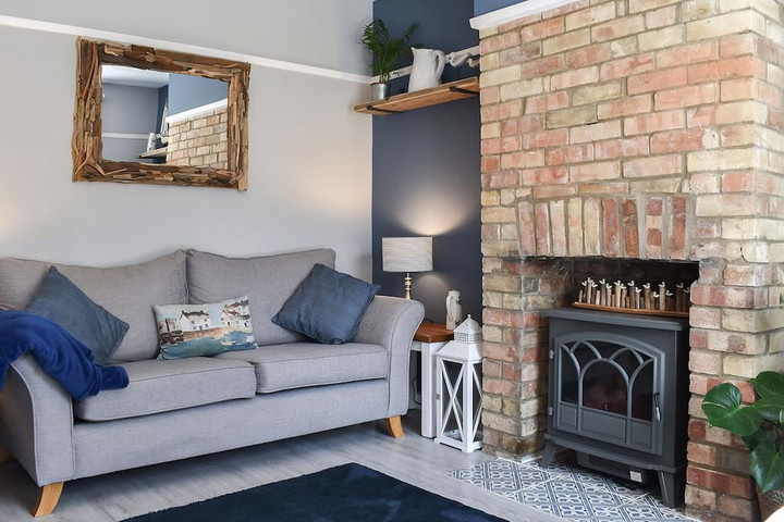 2 Bedroom Accommodation In Pakefield - Lowestoft