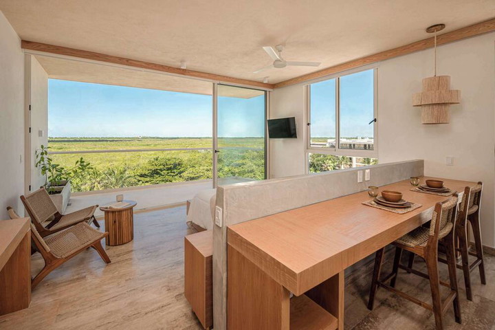 Chic Caribbean Stay | Balcony, Fast Wi-fi, Beach - Puerto Morelos