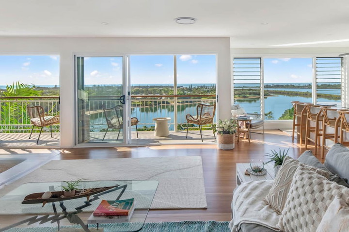 Penthouse | 180° Shaws Bay, River & Ocean Views - Ballina, Australia
