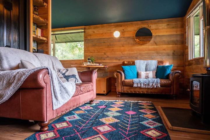The Wood Hatch Cabin At Ancarraig Lodges, Loch Ness - Loch Ness