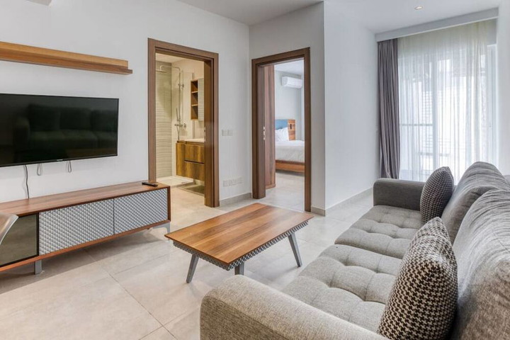 Stunning 1br Maisonette With Pool Access In Swieqi - Málta