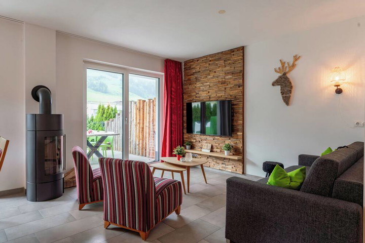 Ferienhaus Mit Kaminofen, Sauna, Garten & Grill - Leogang