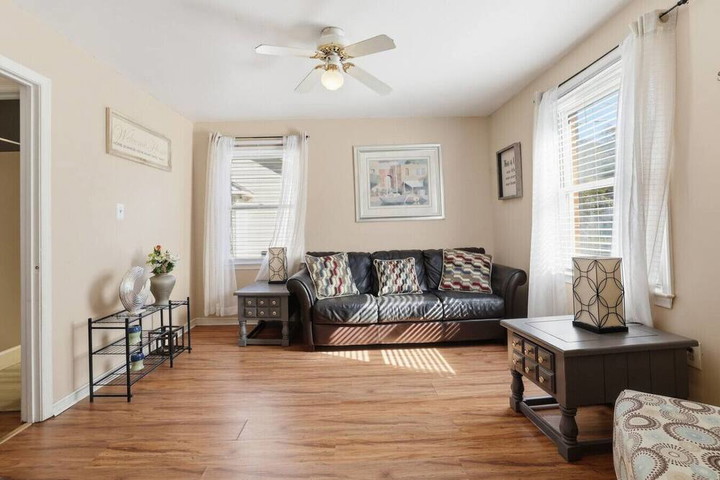 Next Stop: Comfort  3 Br Near Amtrak Station - Ashland, VA