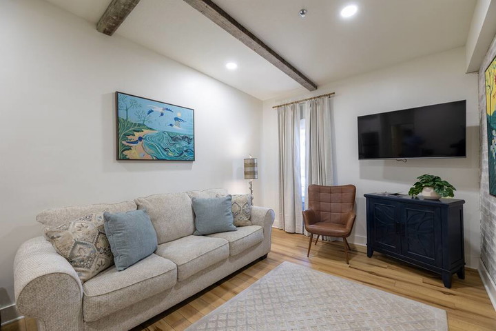 Adam Trest Suite, Laurel, Coffee Bar, Walkable - Laurel, MS