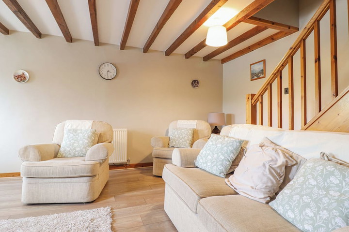 Llys-y-wennol, Pet Friendly, Character Holiday Cottage In Penmachno - Snowdonia National Park