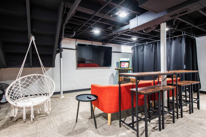 Great Locatoin- Mins To Rupp-kroger Field-downtown Lexington- Modern Retro 70's - Lexington, KY