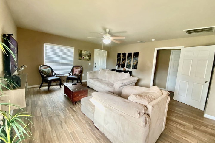 3br/2ba Lake Mariam Home Near Legoland With Kitchen & Laundry_1722 - Winter Haven, FL