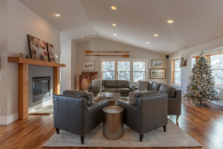 Trinity :Sleeps 10- Hottub-gameroom-huge Kitchen-perfect4groups Tram & Mtn View - Jackson, WY