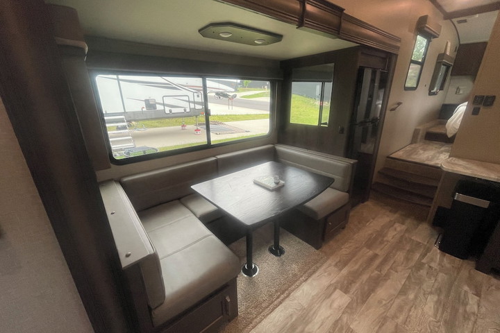 Walk To Oaklawn & Bathhouse Row In Downtown Hot Springs Luxury Rv In Resort - Arkansas