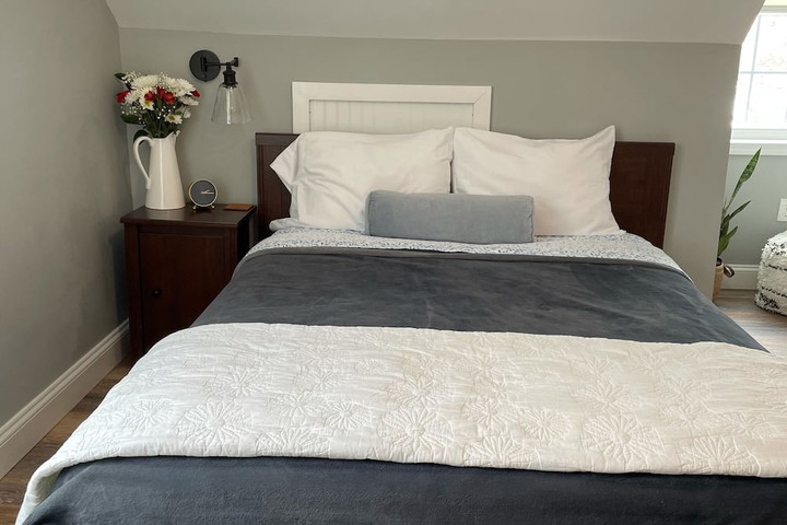 King's Country Suite - Morgantown, PA