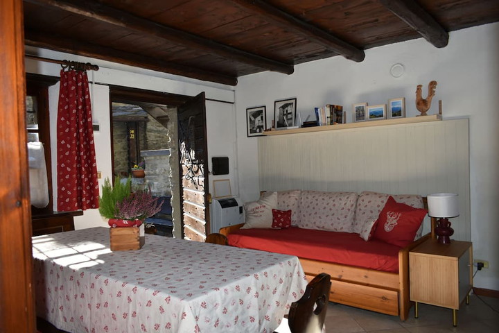 Gio's House, Apartment With Garden And Barbecue, Relaxation In The Midst Of Nature - Pila