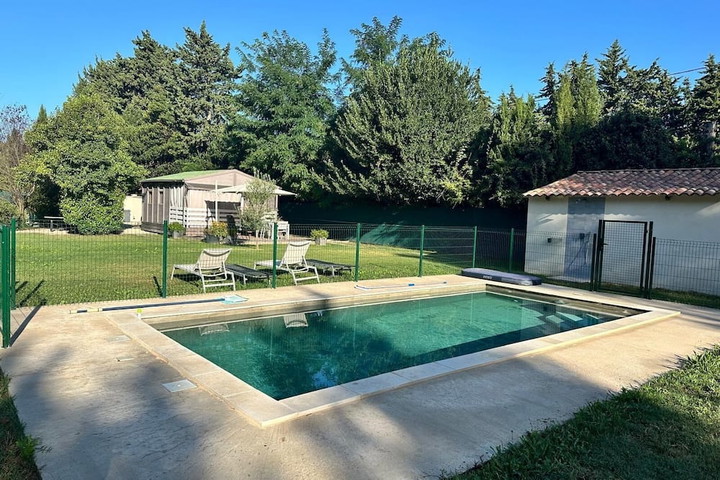 Chalet 5 Personnes Avec Piscine En Campagne á Avignon - Avignon