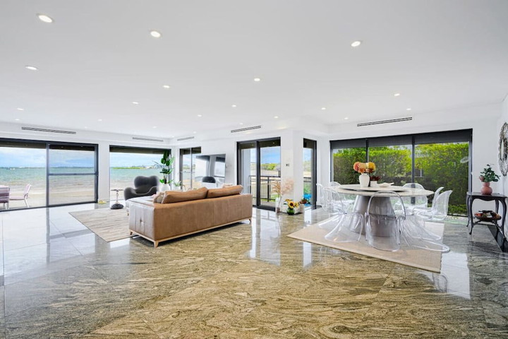Taren Point Private Paradise With Stunning Views - Cronulla