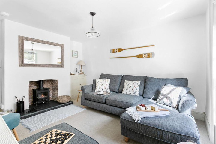 Bay Cottage -  A Delightful Home In The Heart Of Brixham, Within Easy Walking Distance Of The Harbou - Brixham