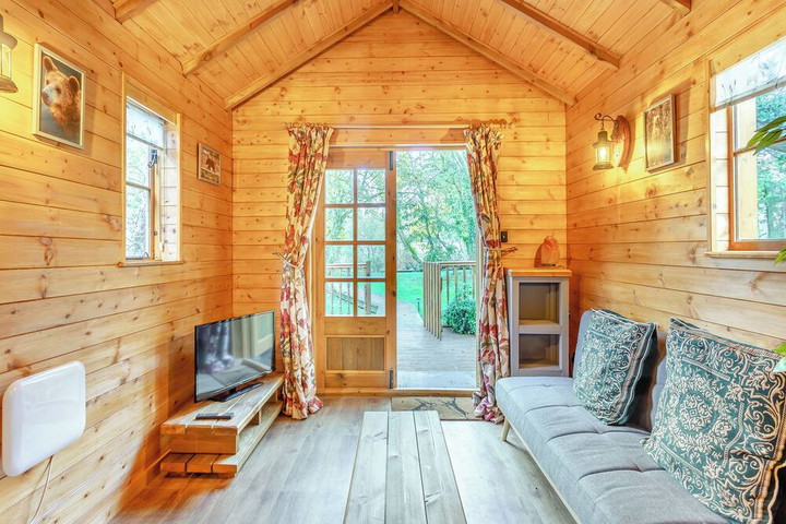 1 Bedroom Accommodation In Cambridge - Newmarket, UK