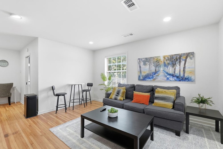 Cozy 1-bedroom Apartment In Tranquil Little Rock With Ac - North Little Rock, AR