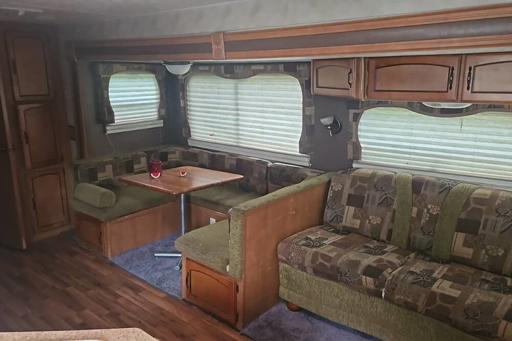 Serene 2-bedroom Recreational Vehicle In Charming Vidor - Beaumont, TX
