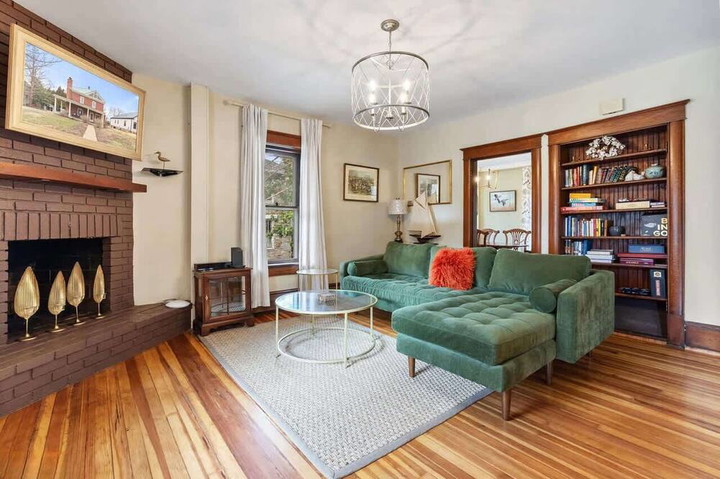 Historic Queen Anne Family Home W Modern Comforts - Harpers Ferry, WV