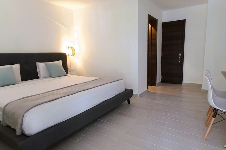 Premium King Bed Suite Connecting Pool And Beach Club - La Piazzetta #72 - Punta Cana