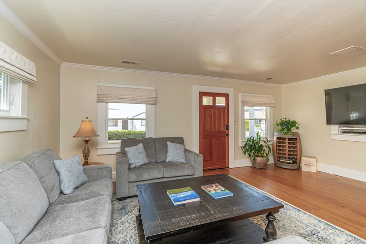 Turn Of Century Historic Home Downtown Napa Sleeps 8 - Napa, CA
