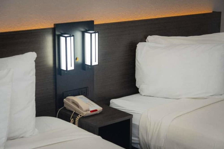 2 Queen Beds | Non-smoking - Margate, FL