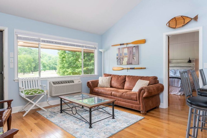 Fairway Villa 306 At Rumbling Bald - Lake Lure, NC