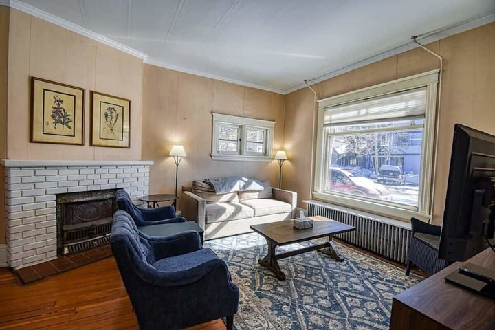 Alpine House Historic Leadville Victorian, 4br Walk To Harrison Ave, Sleeps 10 - Leadville, CO
