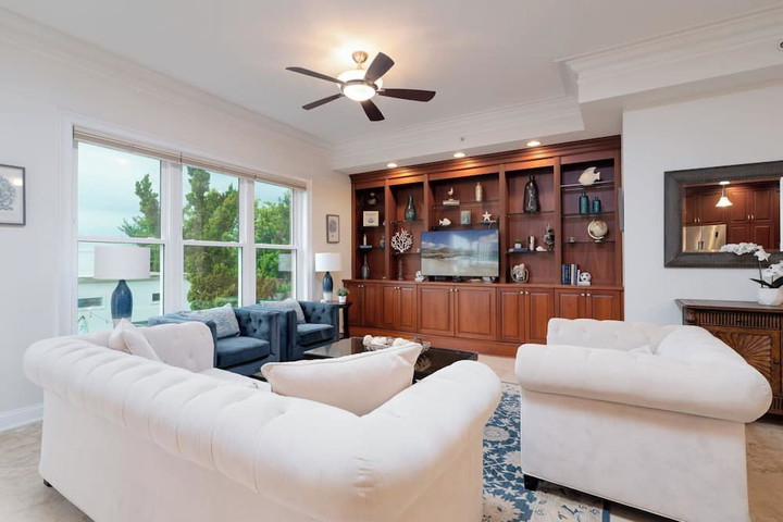 Be A Nomad | 3br Half Block Beach | Sleeps 8 | Jacksonville Beach Condo - Jacksonville Beach, FL