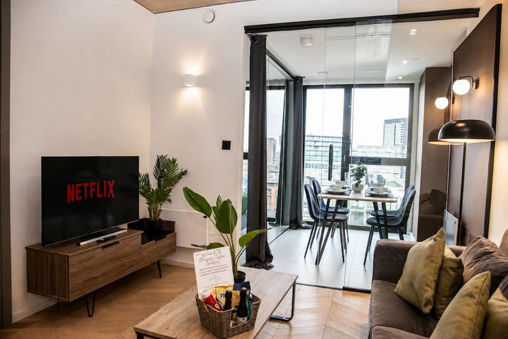 Skyline Escape | Leisure Ready | Manchester Centre - Salford