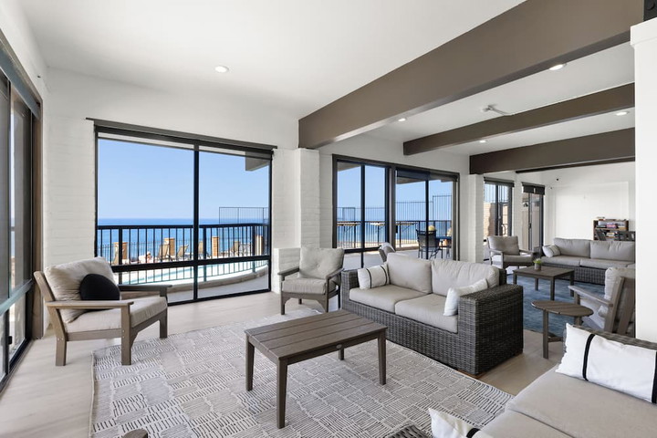 Sandy Wheels - Ocean View Condo, Near Pool & Beach - San Marcos, CA