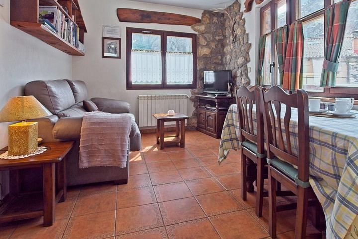Casa Rústica De Montaña En Picos De Europa Con Terraza Y Wi-fi - Boca de Huérgano