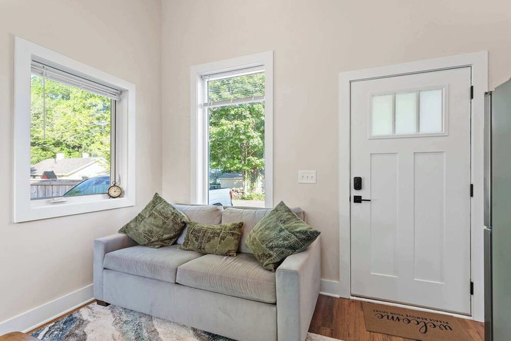 Modern Tiny Home Walk To Lenovo & Carter-finley - Cary, NC