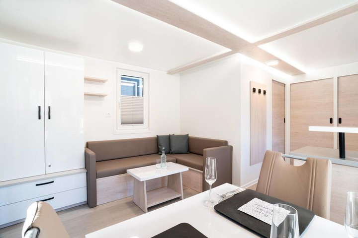 Casa Flotante Con Terraza En La Azotea Y Jacuzzi. - Portorož