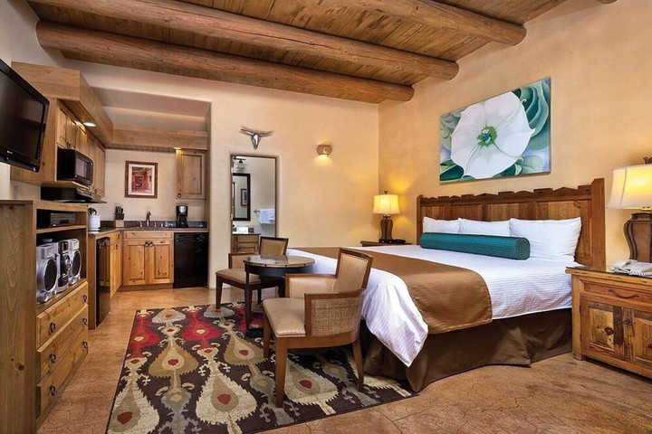 Santa Fe | Easy City Retreat | Pool + Downtown - 산타페