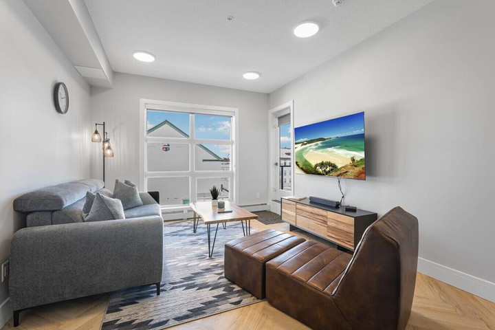 Stylish Calgary Getaway Near 17th Ave - Calgary