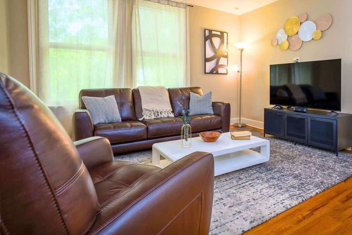 Westcott Suite Apt 3 Bed Near Su & Jma - Syracuse, NY