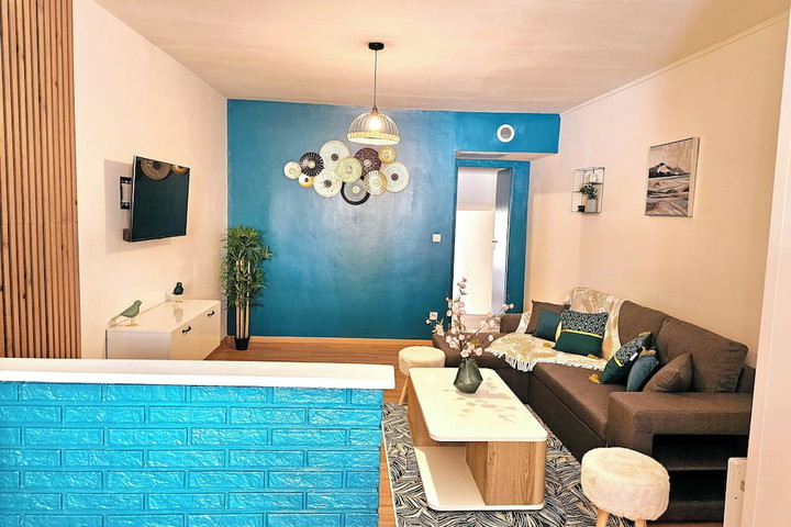 Appartement 47 M² Rénové En Rdc - Portes Des Ardennes - Charleville-Mézières