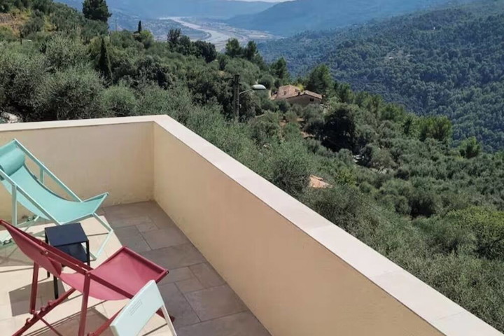 Studio Avec Piscine Et Vue Panoramique à Gilette - Carros