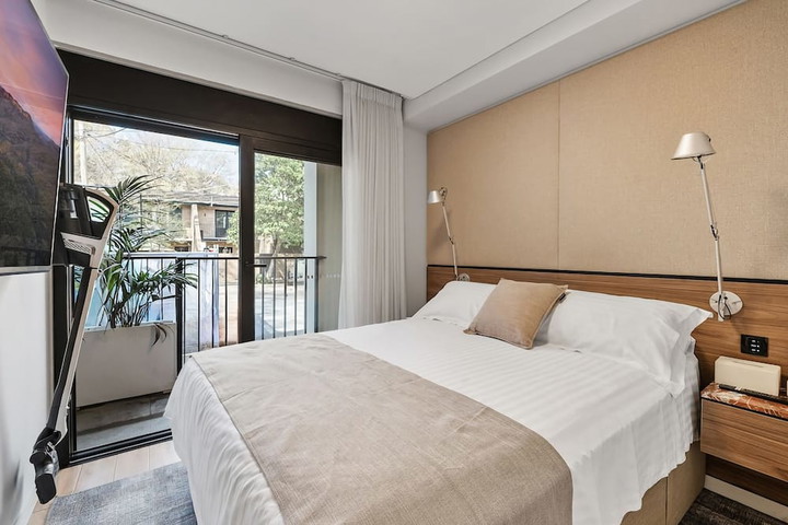 Your Stylish Summer Escape In Paddington - Manly