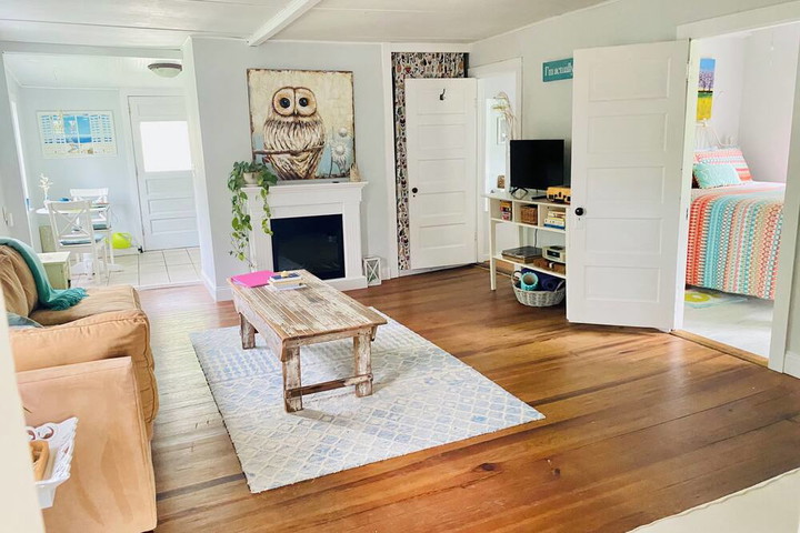Charming 1920's No Frills Cottage In Peaceful Old Saybrook - 코네티컷