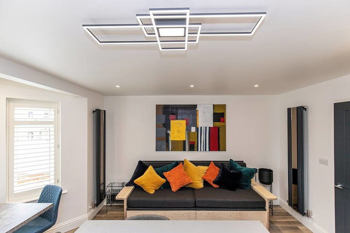 Bright 2br Oxford Flat | Free Parking & City Access - Oxford