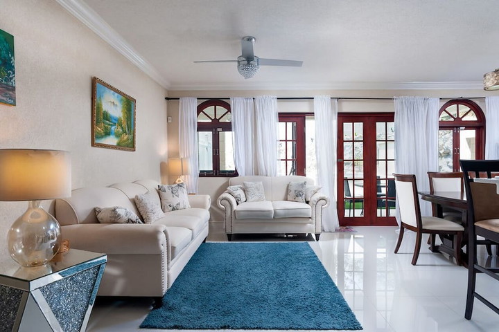 Exklusives Stadthaus Mit Luxus-upgrades - Barbados
