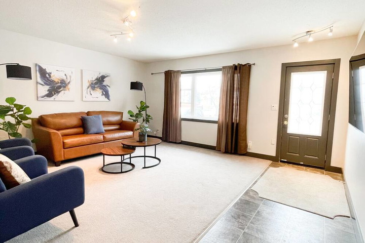 Modern Comforts Downtown Living Within Walking Distance To All The Conveniences - Yorkton