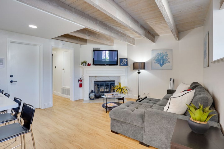 Newport Beach Vacation Rental Near Beach & Pier - Balboa Island, CA