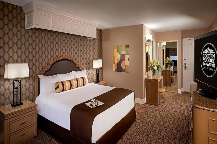 Vegas Like It Should Be! 3 Serene Units, Casino And Nightly Entertainment, Bar! - Las Vegas
