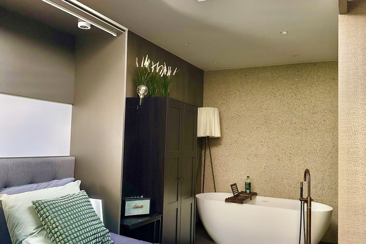 City Oasis The Hague, In The Heart Of The Hague With Private Parking - Lahey