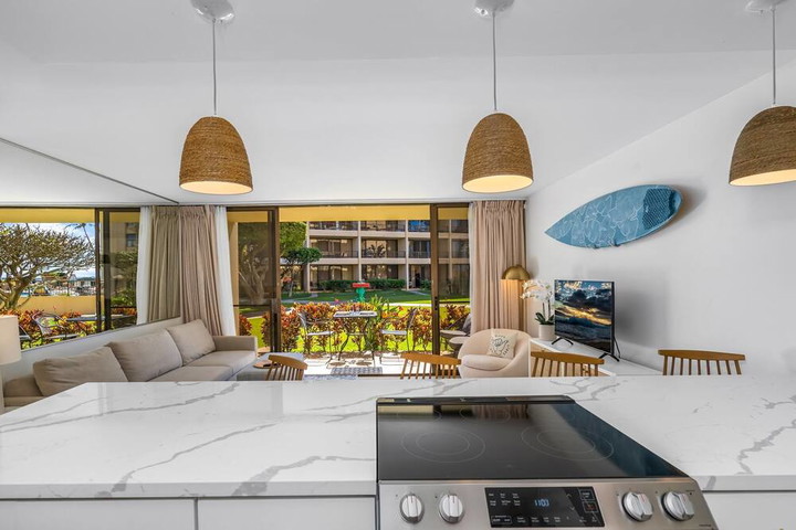 Luxury, 20 Steps From The Ocean, Pool, Jacuzzi! Newly Remodeled, Best Location! - Hawaï