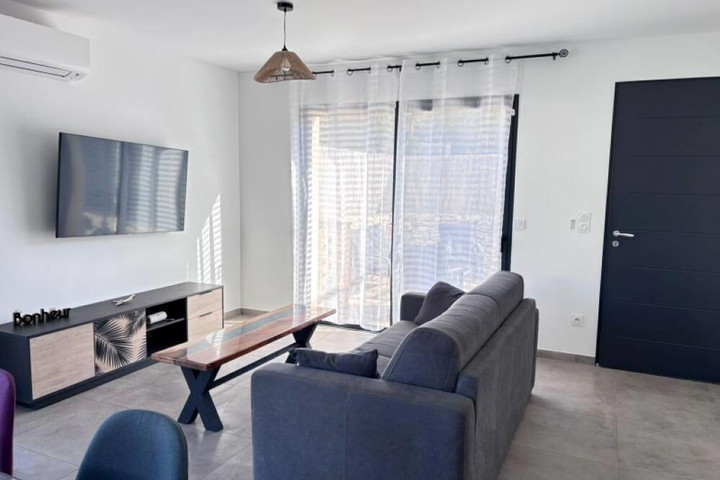 Accommodation For 7 People In Bonifacio - Pool - Cleaning And Linens Included - Bonifacio