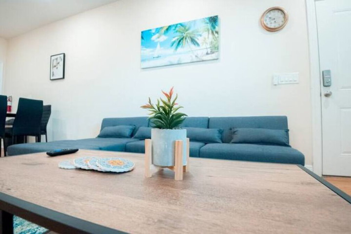 Walk 2 Shores / Sleeps 6 W/ W+d - Biloxi, MS
